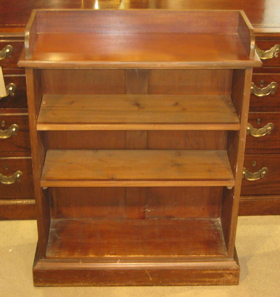 Well made solid oak reproduction bookcase. | Dorking Desks