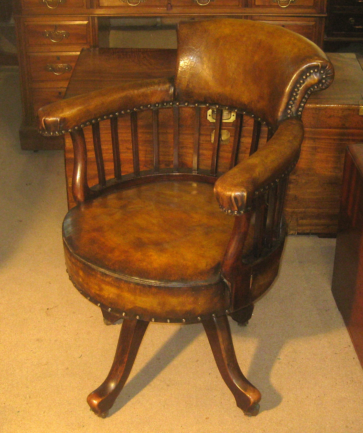 Antique Desks, Antique Desk Chairs, Antique Writing Tables & Bureaux